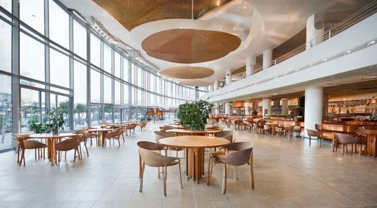 Cafeteria Furniture That Combines Comfort, Style, and Function - Laventino