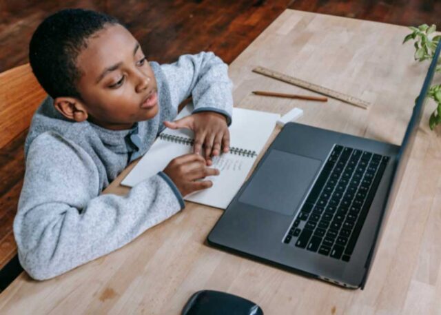 How to Create a Digital Detox Routine for Kids (Without Cutting Out ...